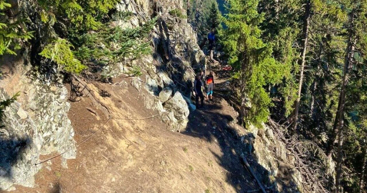Un homme meurt après une chute sur une piste de VTT à Poschiavo