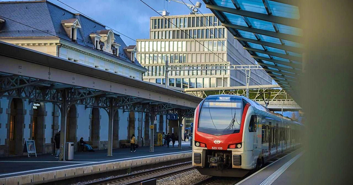 You will soon be traveling directly to this Italian city by train