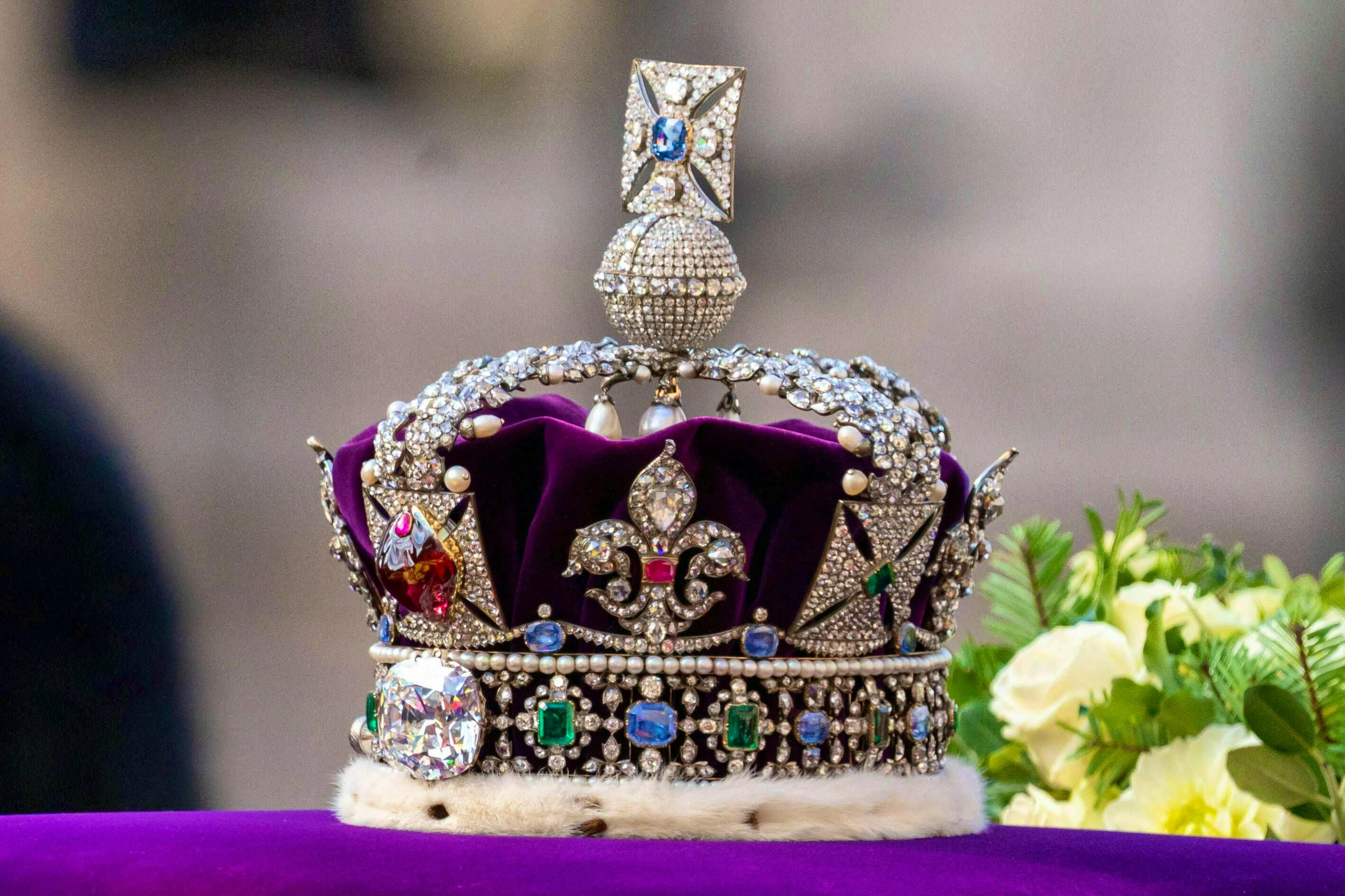 This is why Prince William wants to give up the crown