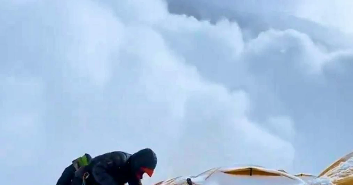 Avalanche falls near Mount Everest base camp - one woman dies