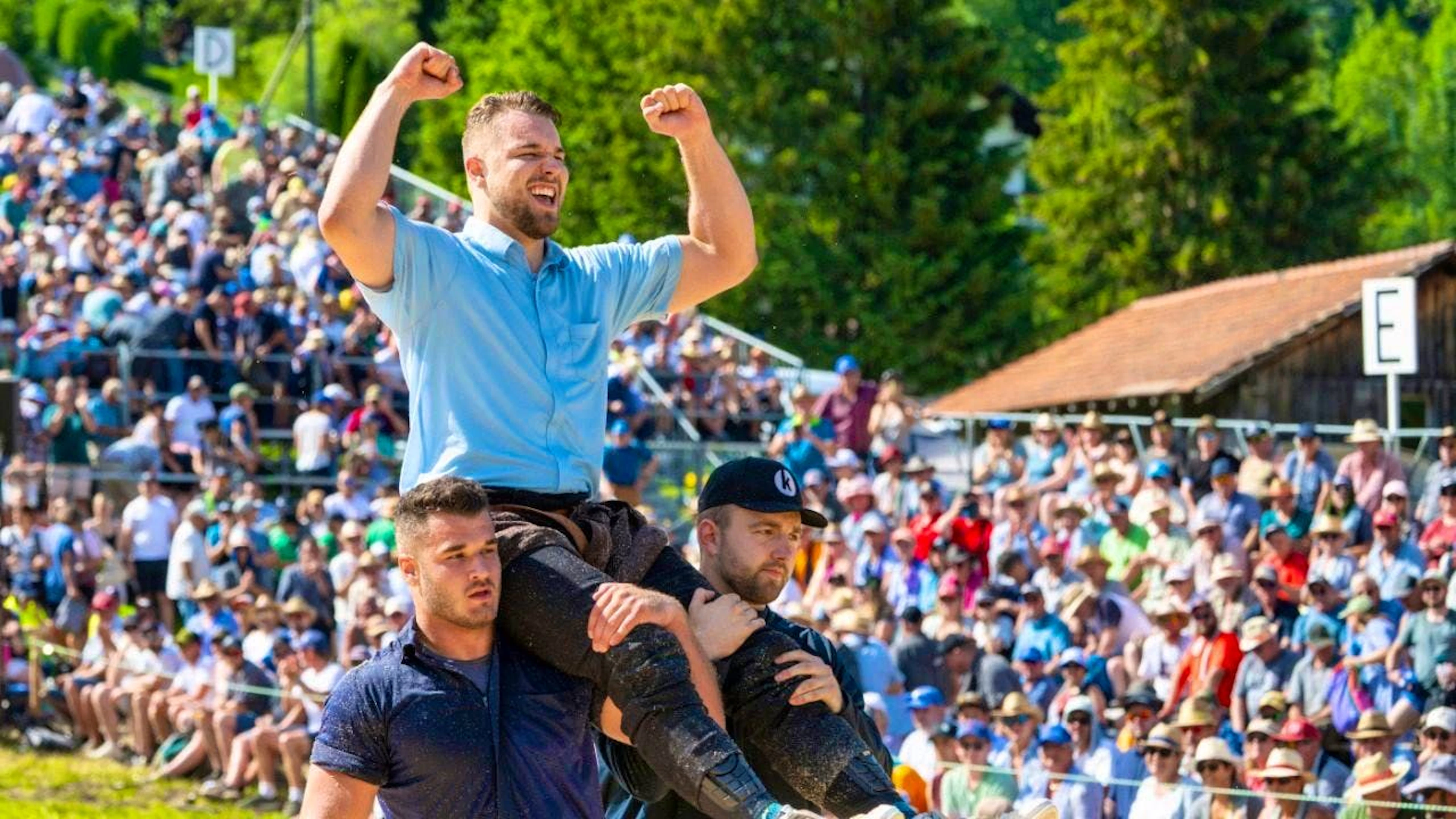 Walther Wins the Bergkranzfest at Schwarzsee
